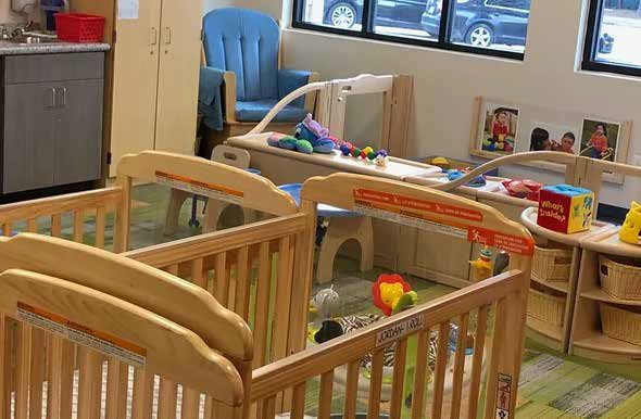 infant program - First Protestant School